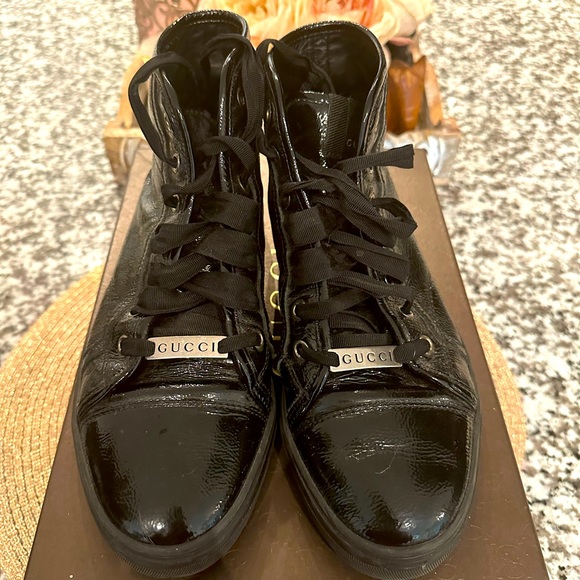 Gucci | Shoes | Gucci Black Sneakers | Poshmark